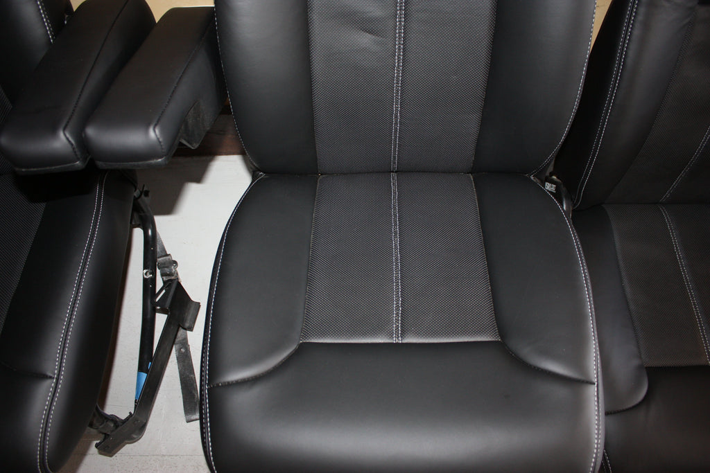Hummer H1 Luxury Interior - Seats – Hummercore
