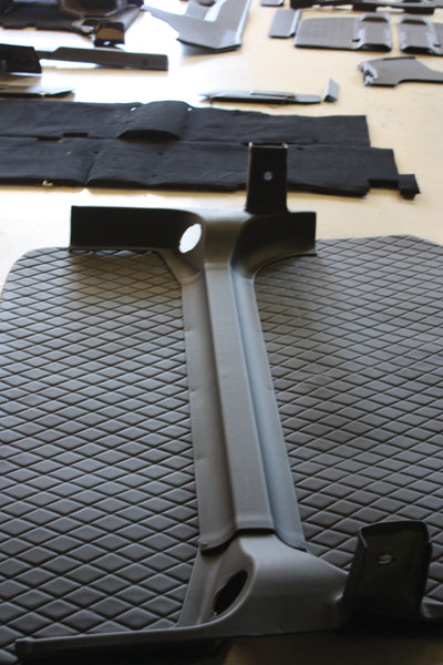 Hummer H1 Luxury Interior - Front Overhead Console (Hard Top) – Hummercore